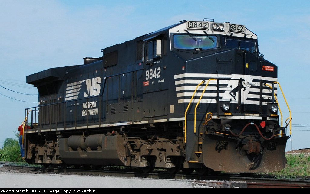 NS 9842
